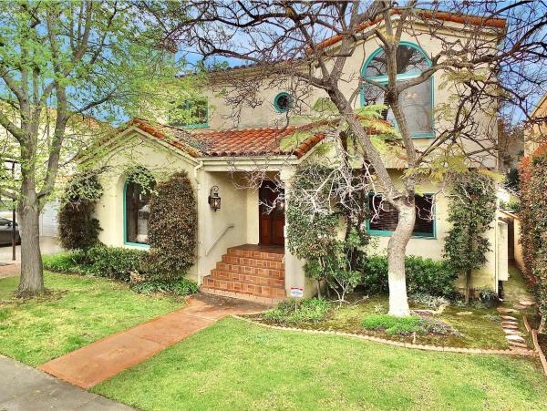 Belmont Heights Retreat - Stunning Gardens - Carson, CA