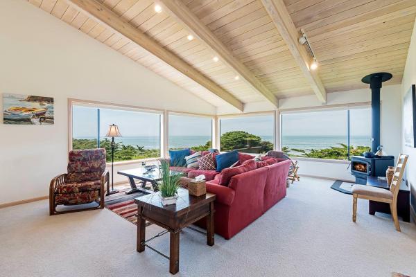 La Costiera Ocean & Bluff Views With Hot Tub - Sea Ranch, CA