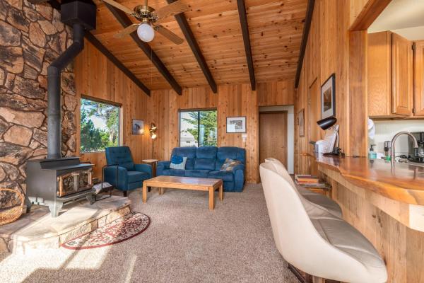 Albatross House With Ocean View Hot Tub - Sea Ranch, CA