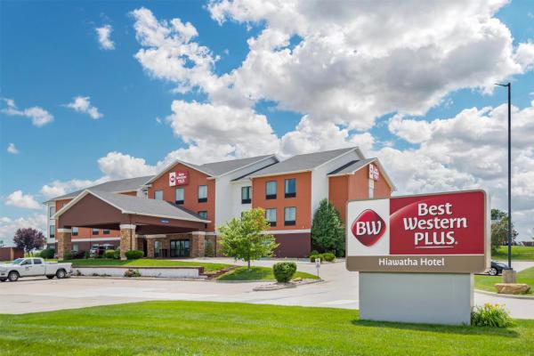 Best Western Plus Hiawatha Hotel - Kansas