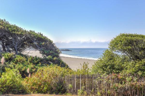 Ocean Bungalow - Tesla Ev Station & Near Trails - Cooks Beach, CA