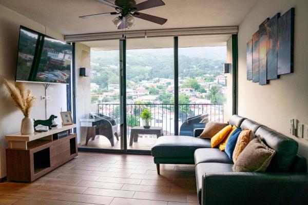 Apartment With Pool In Colonia Escalon - San Salvador