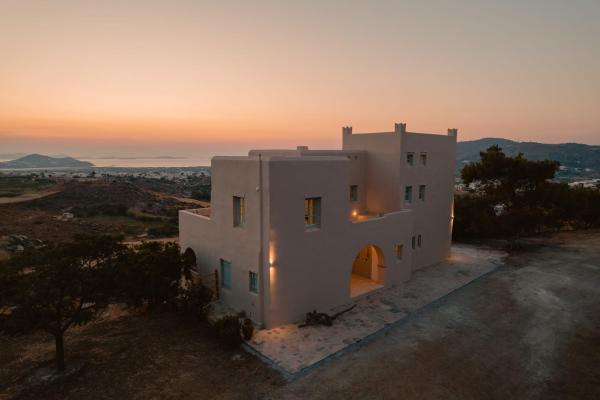 Naxos Tower - Naxos