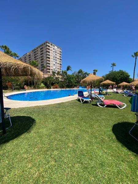 Coloso Suite, Swim Chill And View - Benalmádena