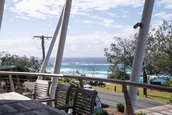 Saltwater 1 - Penthouse Apartment With Ocean Views - Moreton Island