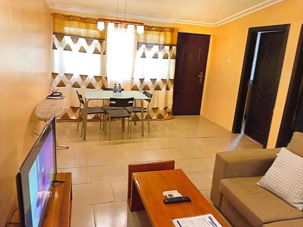 Two Bedrooms Bungalow - Accra