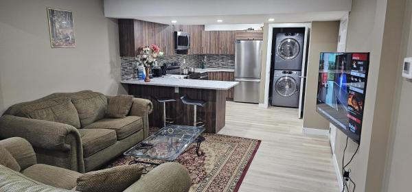 2 Bedroom Guesthouse In Airdrie-south West - Airdrie