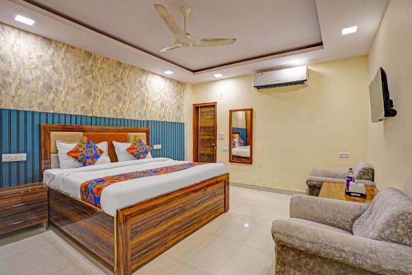 Fabhotel Angel Pink Residency - Ghaziabad