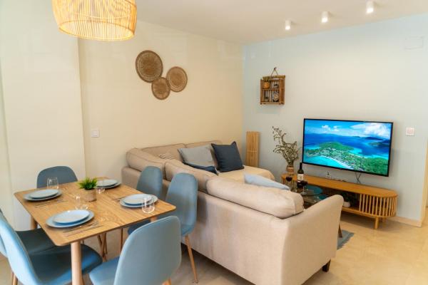 Descanso Familiar Junto Al Mar Con Terraza - Rincón de la Victoria