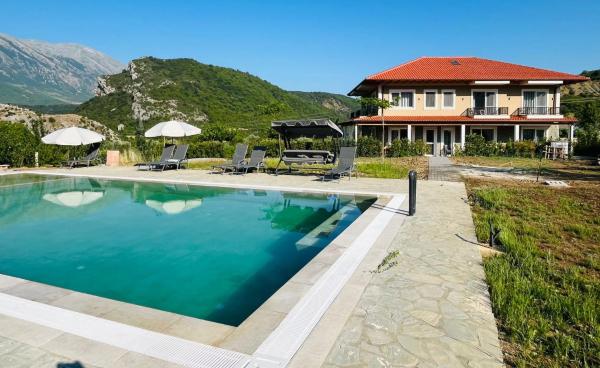 Camera 4 Letti In Villa In Campagna - Albanie