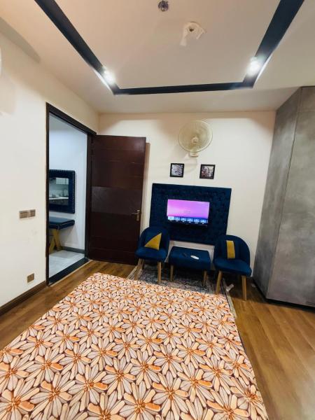 Comfort Meets Style 1 Bhk Apt - Pakistan