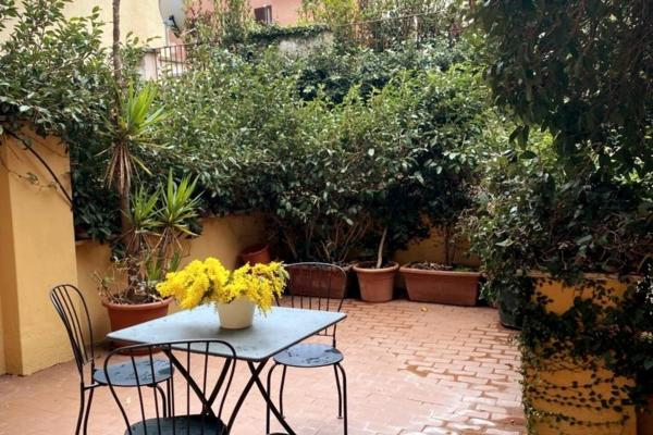 Central Quiet Apartment And Terrace - Monti