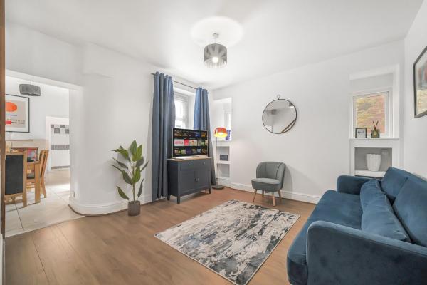 The Modern Cwtch House - Swansea - Parc y Scarlets