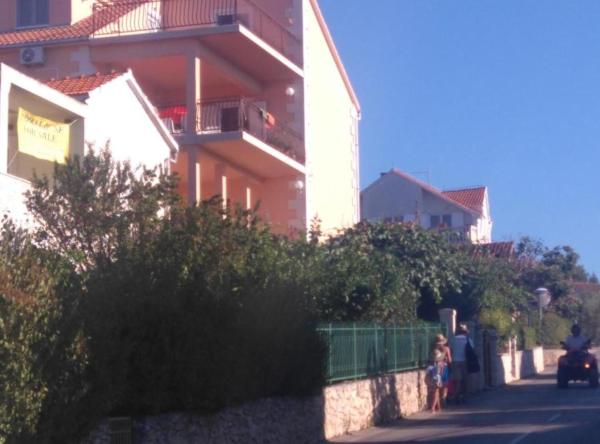 Rooms Tatjana - Brač