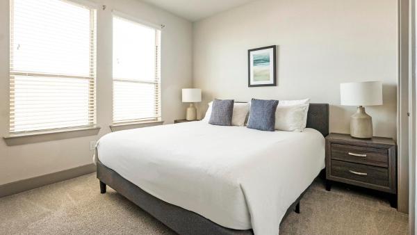 Landing Amazing 1bd Gym Courtyard - Elgin, TX