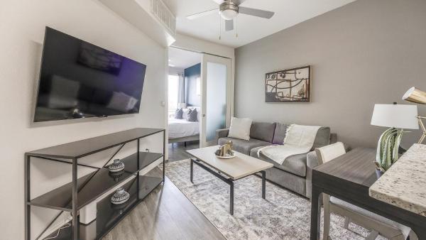 Landing Beautiful 1bd Game Room Pool - Tempe, AZ