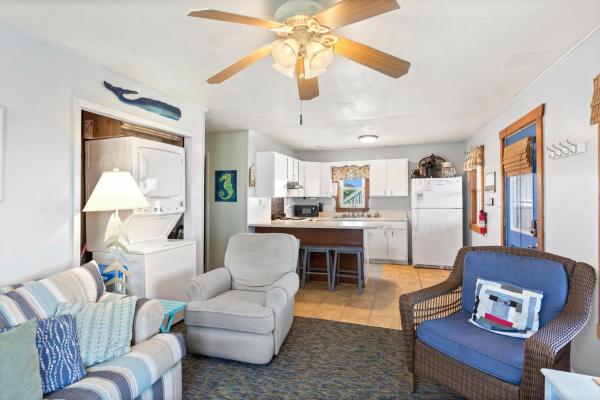 4072 - Jo`s Bungalow - Kitty Hawk, NC