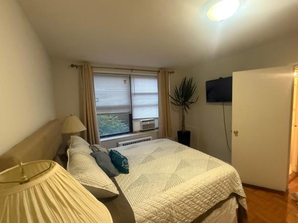 Amazing One Bedroom Apartment - Washington, D.C.