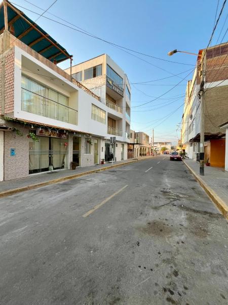 Paracas Ayni - Pérou