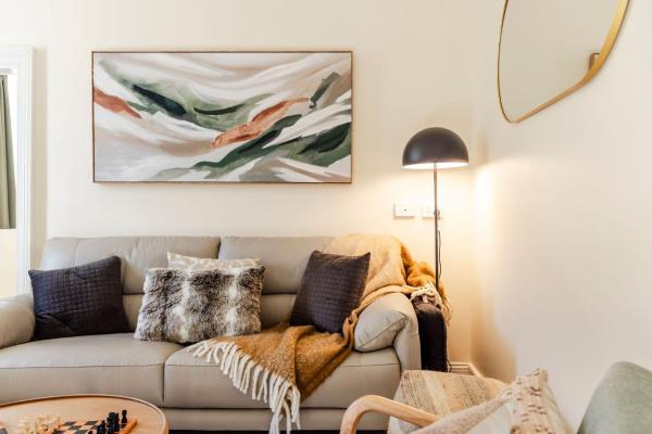 Rivulet Retreat - Cosy South Hobart Home & Parking - Hobart