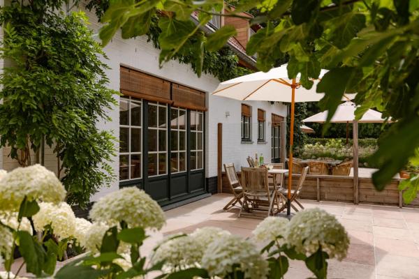 Huswell - Two Guest-rooms In Stylish Villa - Free Bikes - Brugge