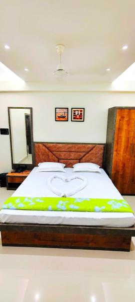 Manyavar Guest House Rooms & Family Service Flats - Deoghar