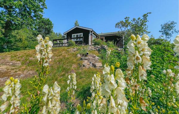 1 Bedroom Beautiful Home In Ljungskile - Uddevalla