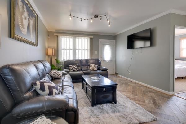 Charming Landover Home With Yard About 10 Mi To Dc! - Largo, MD