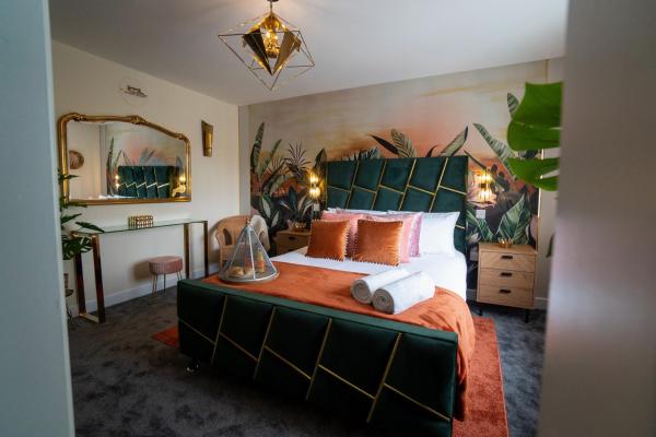 Luxury 5br Home Hot Tub Ev-friendly Stay - Birmingham