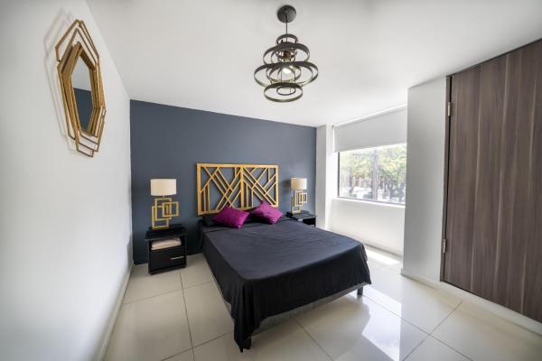 2 Bedroom Jacuzzi - 1 Block From Lleras Park, P1 - Envigado