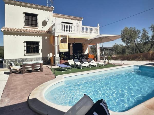 Villa En Lo Alto Del Monte - Málaga