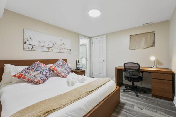 Cozy 2 Br Bsmt Apt Free Parking Mins To Senaca - Markham