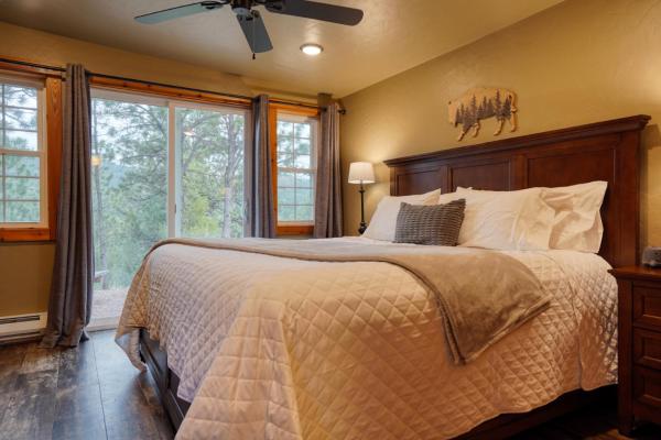 Ponderosa Cabin At Highland Meadows - Hot Springs, SD