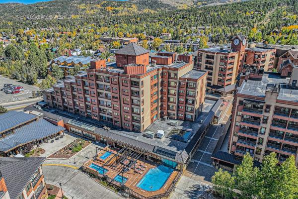 Ski Slope Steps From Unit Quick Walk To Main St - Breckenridge, CO