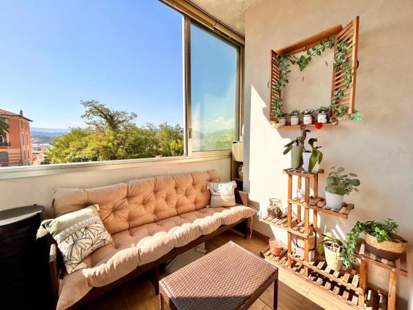 Bright & Peaceful - Free Parking And Breakfast - Full Apartment With 2 Rooms - Niza