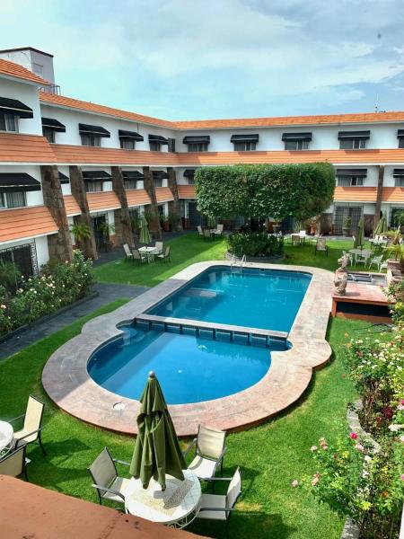 Hotel Portal De Reyes - San Juan del Río