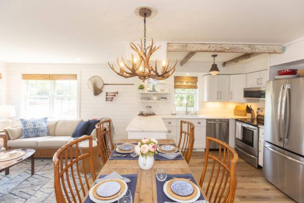 Heaven On Earth 2 Bdr Fontana Flat Walk To Lake - Lake Geneva, WI