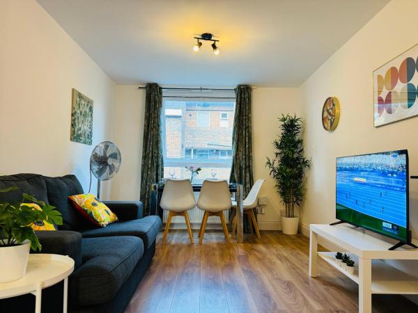 Two Bedroom Flat For Six Guests - Londres