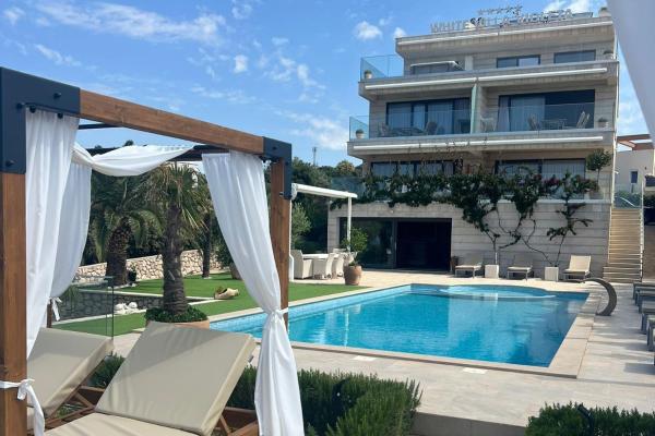 Family-friendly Apartments With Swimming Pools Mandre, Pag - 24502 - Pag