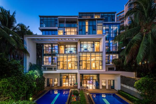 Roy-sanya Bay Coconut Dream Corridor - Sanya