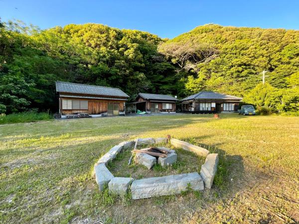 ビーチアクセス20秒のプライベートスペースで焚き火も出来る1日1組貸切宿 - 宿毛市