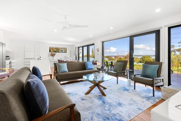Lakeviews - Pet Friendly With Fireplace - Australia