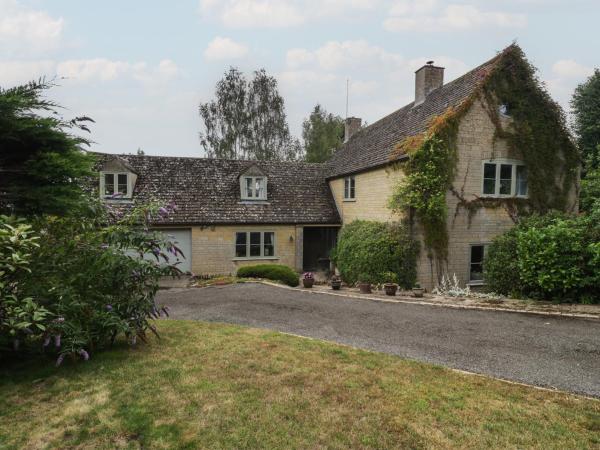 St Mary's House - 버튼-온-더-워터