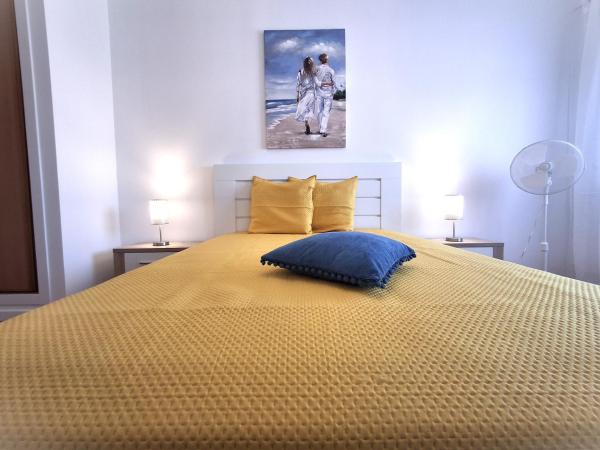 Sun Waves Beach Apartment - Portimão