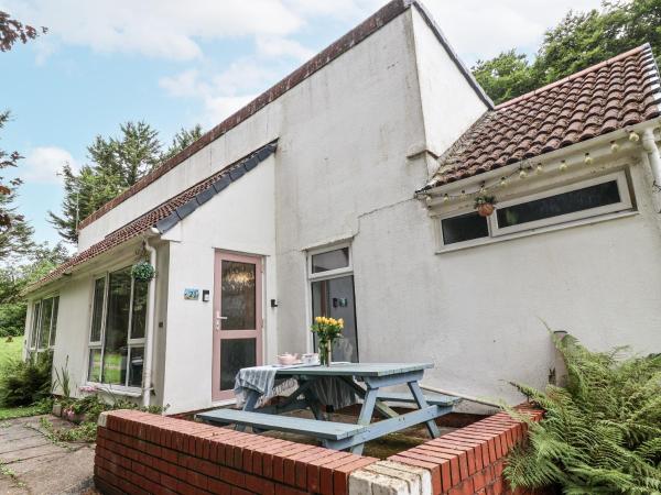 Manorcombe 21 - Plymouth