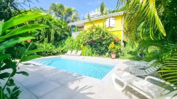 Appartement Spacieux Au Diamant, 150 M² Avec Piscine - Les Anses-d'Arlet