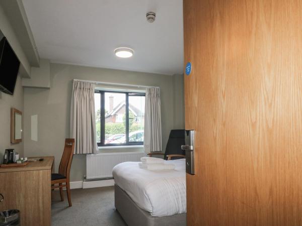 The Anchors Nest At Marine Court - Littlehampton