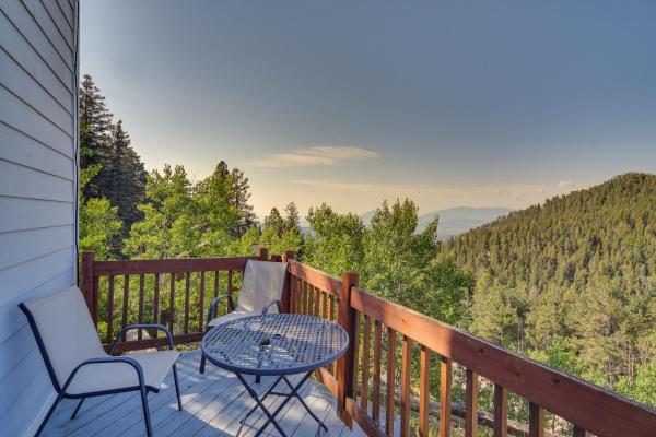 Mountain-view Conifer Gem Near Hiking And Fishing - Evergreen, CO