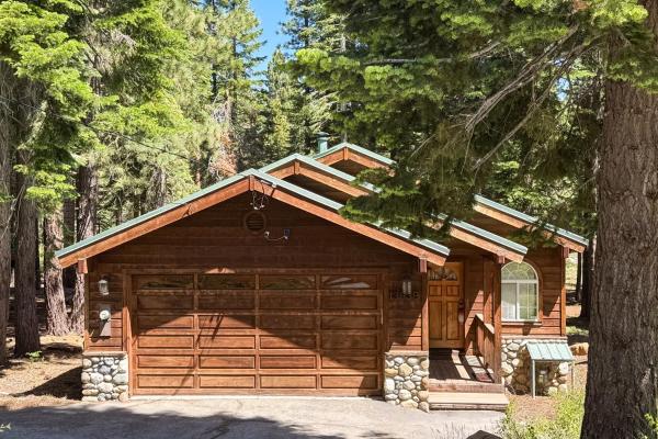 The Tahoe House - Truckee, CA