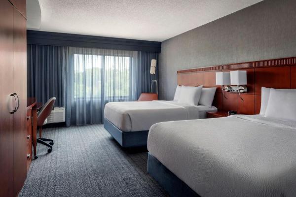 Courtyard By Marriott Paramus - Clifton, NJ